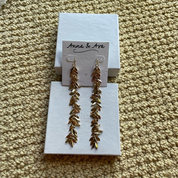 Anna & Ava | Jewelry | Anna Ava Beautiful Gold Earrings | Poshmark